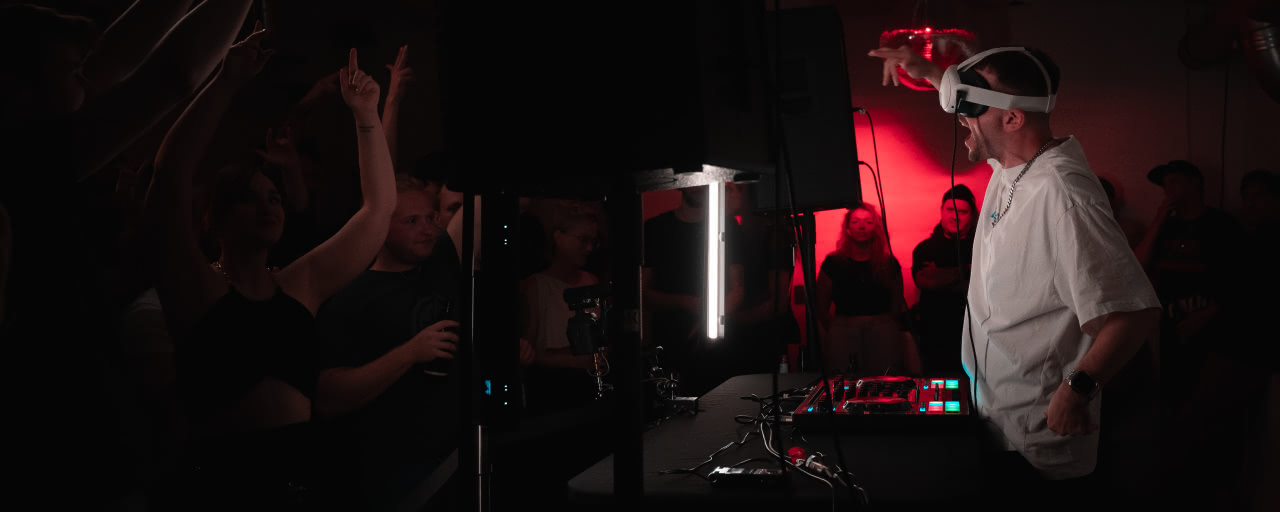 Algoriddim djay für VR-System Meta Quest veröffentlicht