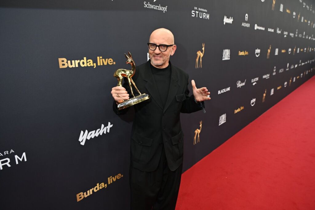 Sven Väth wird mit BAMBI geehrt - DJ LAB